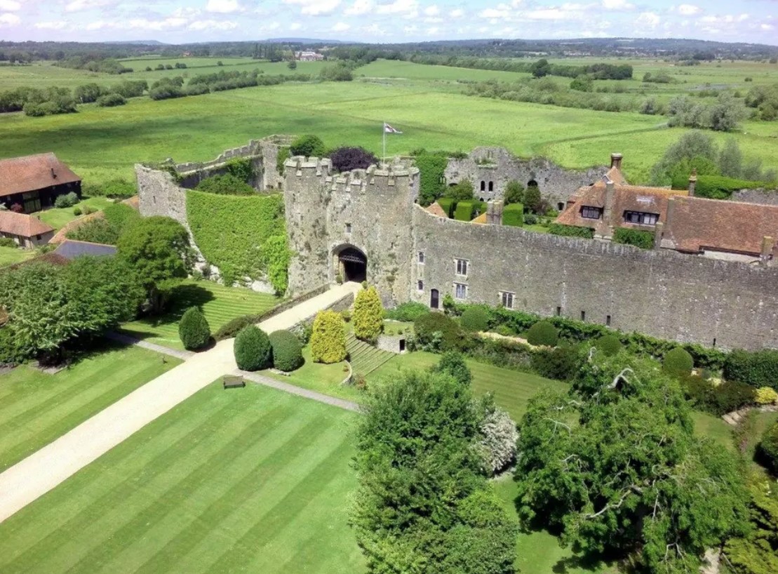 Andrew Brownsword Hotels – Chief Commercial Officer - V&C